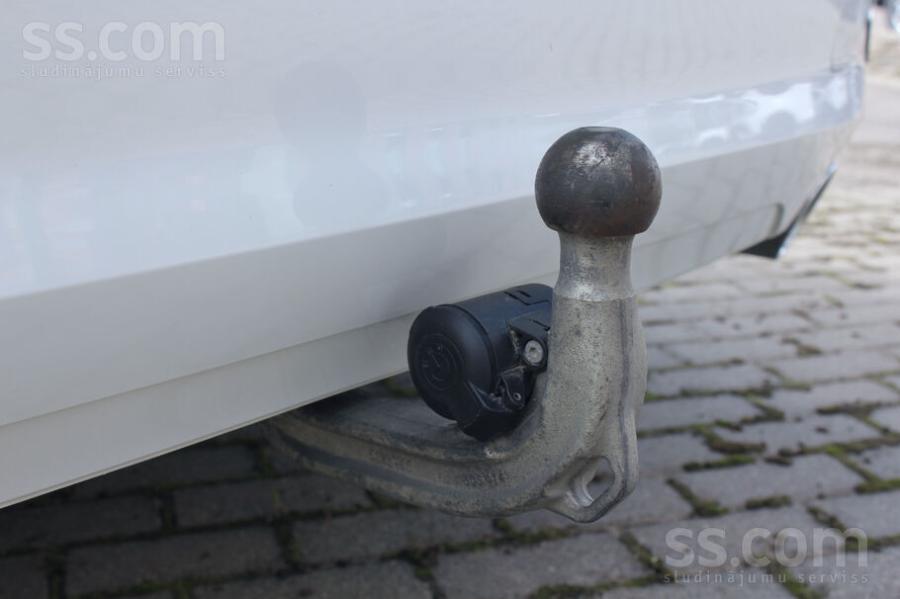 Balts BMW 320 2021 Liepāja, ar dzinēja tilpumu 2.00 L un nobraukumu 176 tūkst. km par 19900 €, foto 29 vietnē AUTOMOTO.COM.LV