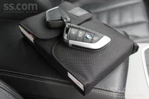 Balts BMW 320 2021 Liepāja, ar dzinēja tilpumu 2.00 L un nobraukumu 176 tūkst. km par 19900 €, foto 32 vietnē AUTOMOTO.COM.LV