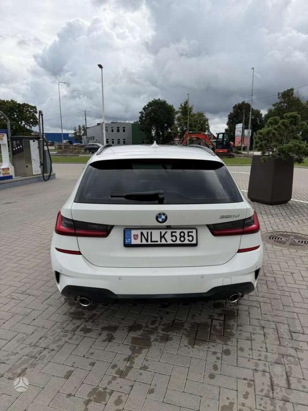 Balts BMW 320 2021 Tauragė, ar dzinēja tilpumu 2.00 L un nobraukumu 279 tūkst. km par 18300 €, foto 4 vietnē AUTOMOTO.COM.LV