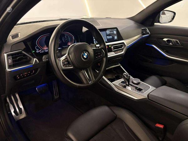 Balts BMW 320 2021 Tauragė, ar dzinēja tilpumu 2.00 L un nobraukumu 279 tūkst. km par 18300 €, foto 8 vietnē AUTOMOTO.COM.LV