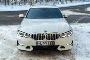 Balts BMW 320 2022 Viļņa, ar dzinēja tilpumu 2.00 L un nobraukumu 200 tūkst. km par 20350 €, foto  vietnē AUTOMOTO.COM.LV
