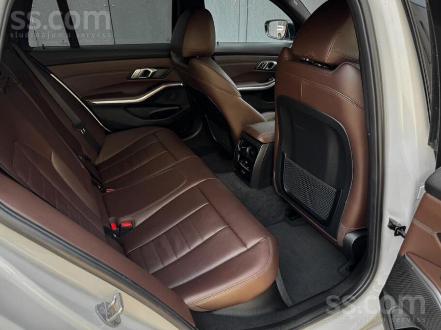 White BMW 320 2022 in Riga, with an engine capacity of 2.00 L and mileage of 174 thousand km for 21400 €, photo 13 on AUTOMOTO.COM.LV