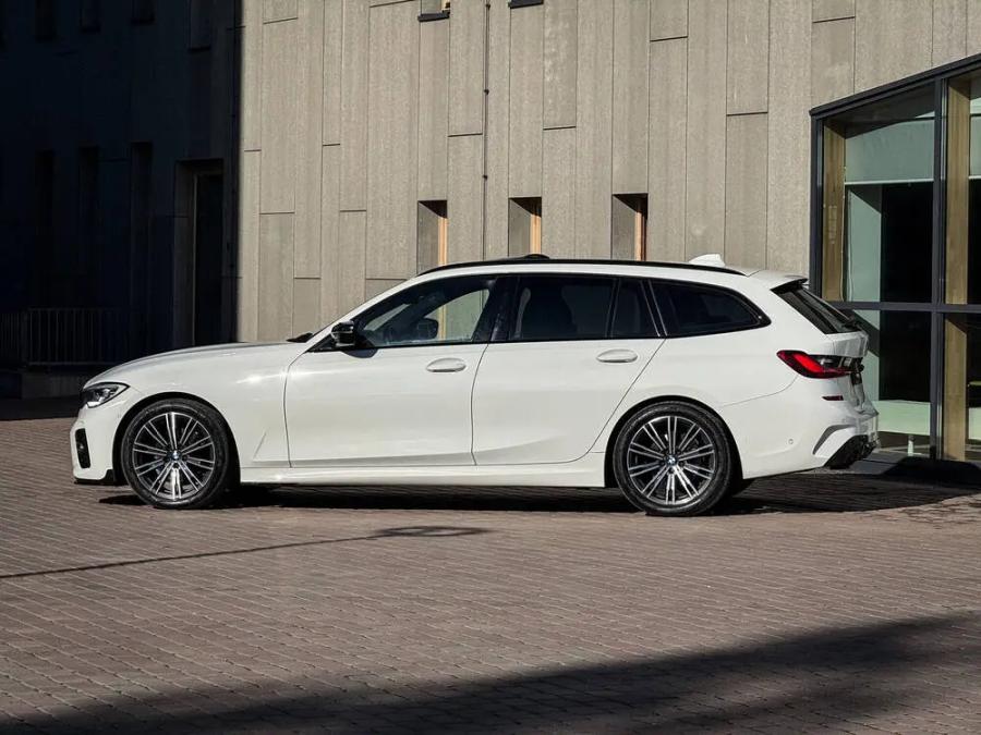 Balts BMW 320 2022 Rīga, ar dzinēja tilpumu 2.00 L un nobraukumu 185 tūkst. km par 24900 €, foto 3 vietnē AUTOMOTO.COM.LV