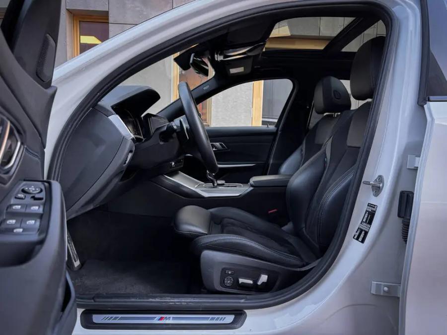Balts BMW 320 2022 Rīga, ar dzinēja tilpumu 2.00 L un nobraukumu 185 tūkst. km par 24900 €, foto 12 vietnē AUTOMOTO.COM.LV