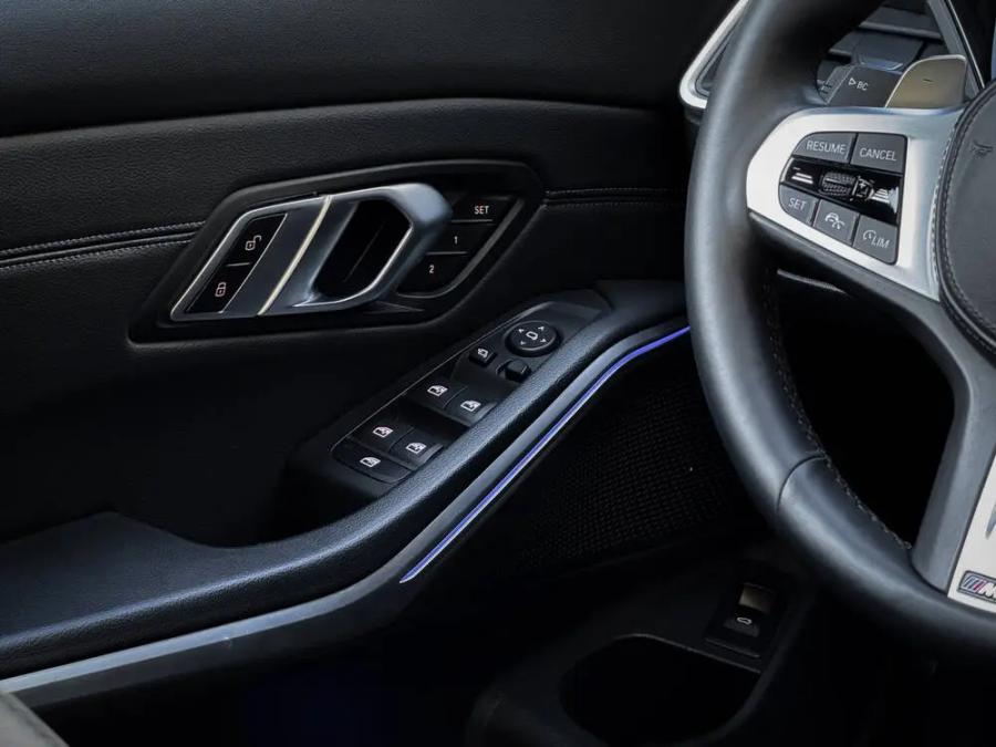 Balts BMW 320 2022 Rīga, ar dzinēja tilpumu 2.00 L un nobraukumu 185 tūkst. km par 24900 €, foto 27 vietnē AUTOMOTO.COM.LV