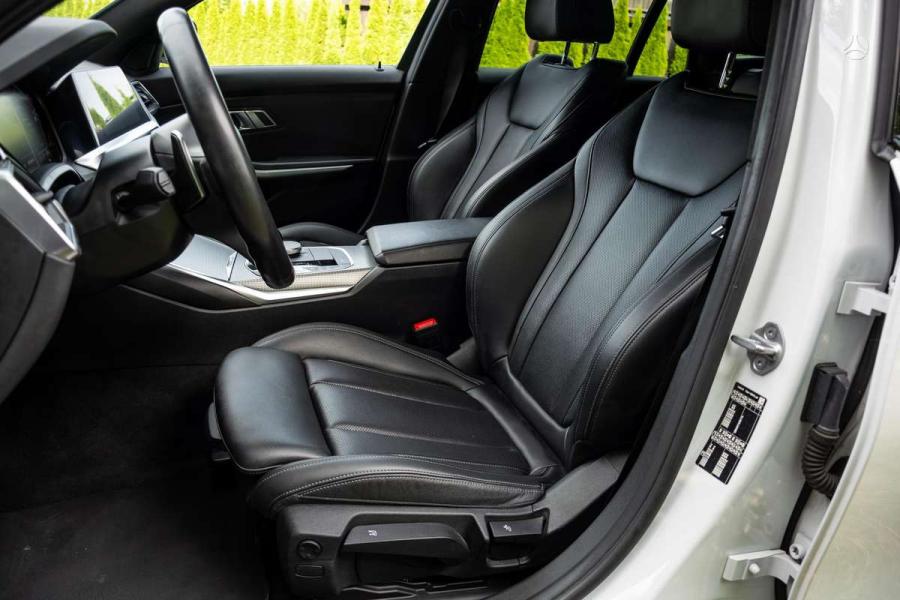 White BMW 320 2022 in Elektrenai, with an engine capacity of 2.00 L and mileage of 194 thousand km for 20450 €, photo 11 on AUTOMOTO.COM.LV