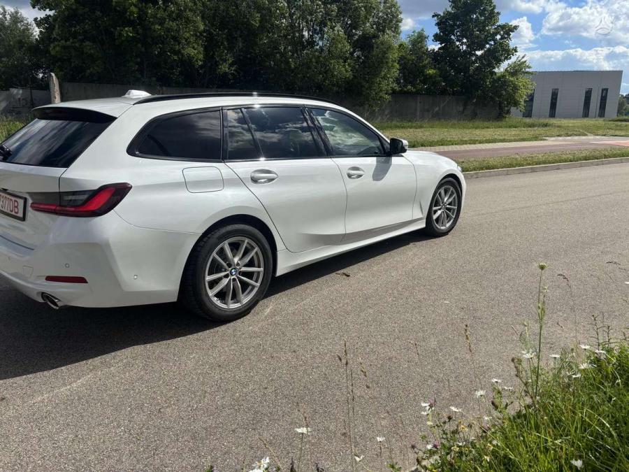 Balts BMW 320 2022 Kauņa, ar dzinēja tilpumu 2.00 L un nobraukumu 77 tūkst. km par 24700 €, foto 16 vietnē AUTOMOTO.COM.LV