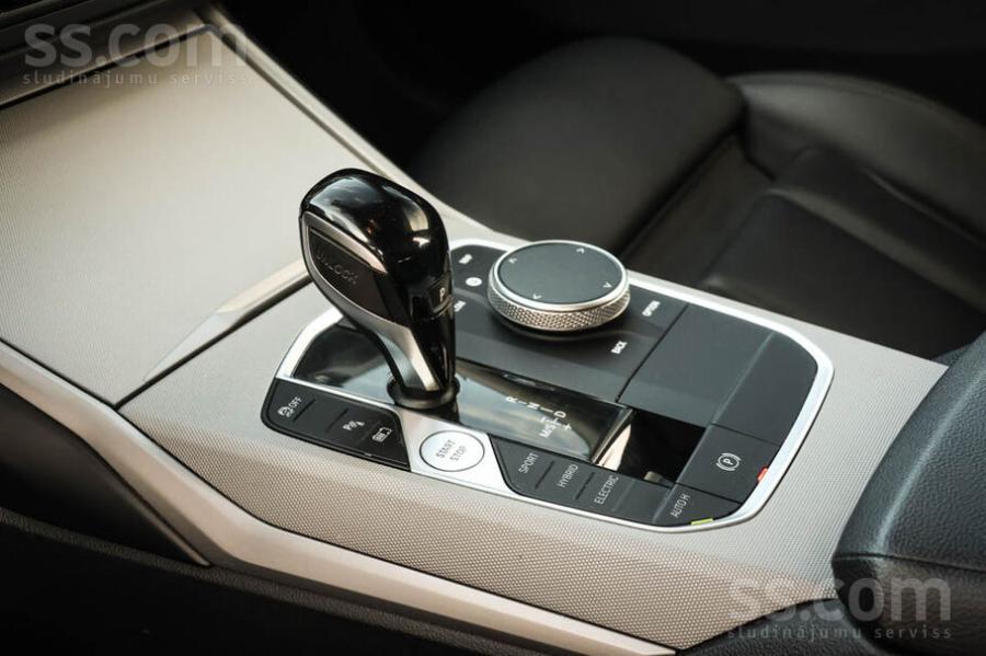 Balts BMW 320 2022 Tukums, ar dzinēja tilpumu 2.00 L un nobraukumu 200 tūkst. km par 17990 €, foto 31 vietnē AUTOMOTO.COM.LV
