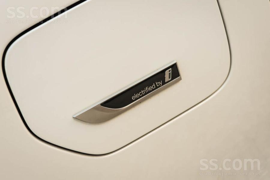Balts BMW 320 2022 Tukums, ar dzinēja tilpumu 2.00 L un nobraukumu 200 tūkst. km par 17990 €, foto 35 vietnē AUTOMOTO.COM.LV