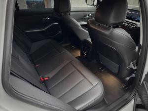 Balts BMW 320 2023 Rīga, ar dzinēja tilpumu 2.00 L un nobraukumu 139 tūkst. km par 18500 €, foto 22 vietnē AUTOMOTO.COM.LV