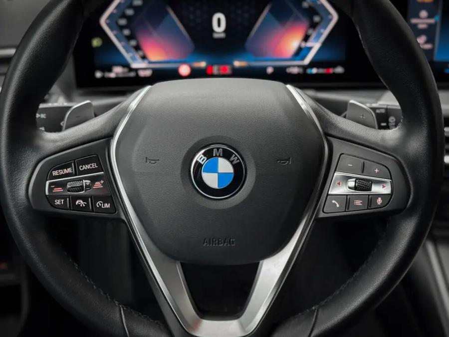 Balts BMW 320 2023 Rīga, ar dzinēja tilpumu 2.00 L un nobraukumu 139 tūkst. km par 18500 €, foto 23 vietnē AUTOMOTO.COM.LV