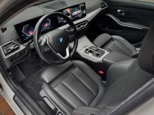 Balts BMW 320 2023 Rīga, ar dzinēja tilpumu 2.00 L un nobraukumu 139 tūkst. km par 18500 €, foto 36 vietnē AUTOMOTO.COM.LV