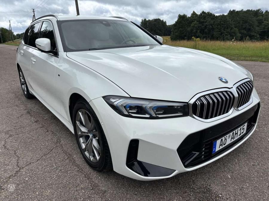 White BMW 320 2023 in Kaunas, with an engine capacity of 2.00 L and mileage of 40 thousand km for 33100 €, photo 4 on AUTOMOTO.COM.LV
