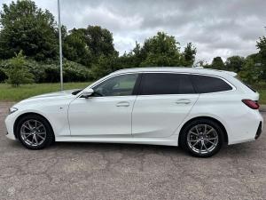 White BMW 320 2023 in Kaunas, with an engine capacity of 2.00 L and mileage of 40 thousand km for 33100 €, photo 9 on AUTOMOTO.COM.LV
