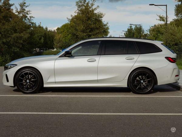 BMW 320 2023 Viļņa vietnē Balts BMW 320 2023 Viļņa, ar dzinēja tilpumu 2.00 L un nobraukumu 135 tūkst. km par 22300 €, foto 5 vietnē AUTOMOTO.COM.LV