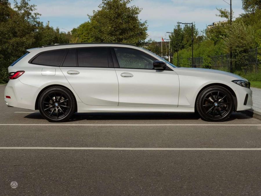 White BMW 320 2023 in Vilnius, with an engine capacity of 2.00 L and mileage of 135 thousand km for 22300 €, photo 6 on AUTOMOTO.COM.LV