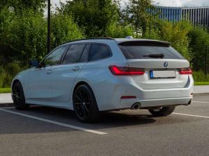 White BMW 320 2023 in Vilnius, with an engine capacity of 2.00 L and mileage of 135 thousand km for 22300 €, photo 9 on AUTOMOTO.COM.LV