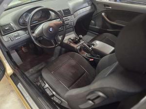 Yellow BMW 320 2004 in Kaunas, with an engine capacity of 2.00 L and mileage of 201 thousand km for 4199 €, photo 14 on AUTOMOTO.COM.LV