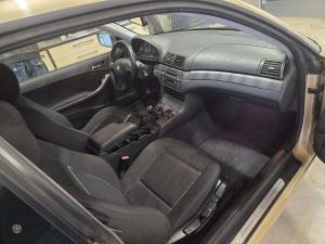 Yellow BMW 320 2004 in Kaunas, with an engine capacity of 2.00 L and mileage of 201 thousand km for 4199 €, photo 15 on AUTOMOTO.COM.LV