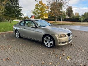 Dzeltens BMW 320 2008 Kuldīga, ar dzinēja tilpumu 2.00 L un nobraukumu 164 tūkst. km par 6200 €, foto 4 vietnē AUTOMOTO.COM.LV