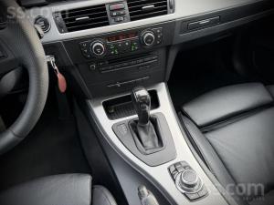 Желтый БМВ 320 2010 в Рига, объемом двигателя 2.00 л и пробегом 223 тыс. км за 13740 €, фото 13 на AUTOMOTO.COM.LV