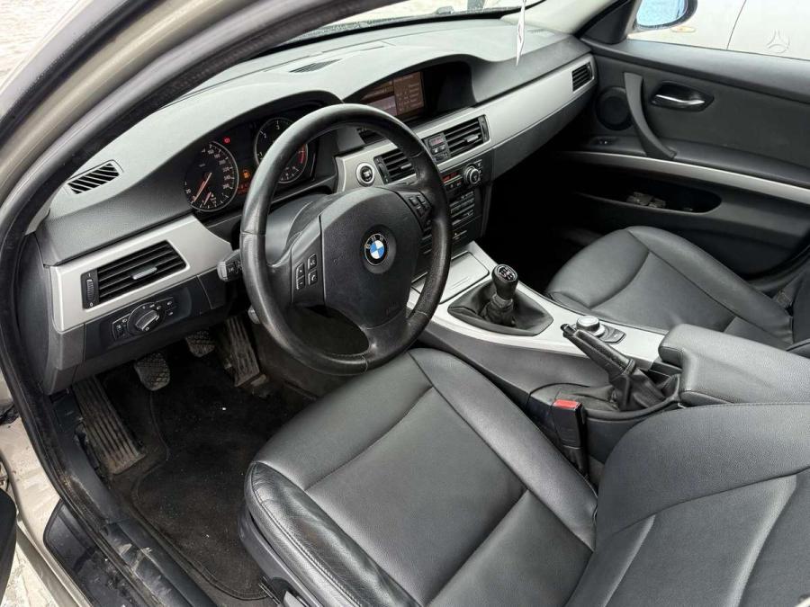 Dzeltens BMW 320 2008 Klaipėda, ar dzinēja tilpumu 2.00 L un nobraukumu 480 tūkst. km par 2800 €, foto 5 vietnē AUTOMOTO.COM.LV