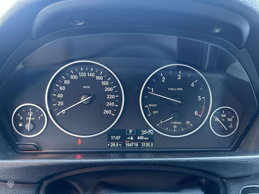 Yellow BMW 320 2012 in Kaunas, with an engine capacity of 2.00 L and mileage of 164 thousand km for 8950 €, photo 14 on AUTOMOTO.COM.LV