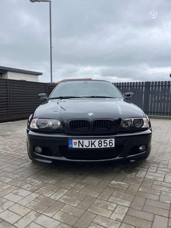 Black BMW 323 2000 in Siauliai, with an engine capacity of 2.49 L and mileage of 223 thousand km for 7200 €, photo 3 on AUTOMOTO.COM.LV