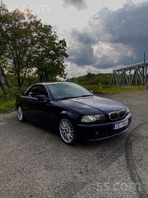 Melns BMW 323 2000 Rīga, ar dzinēja tilpumu 2.50 L un nobraukumu 419 tūkst. km par 4690 €, foto 3 vietnē AUTOMOTO.COM.LV