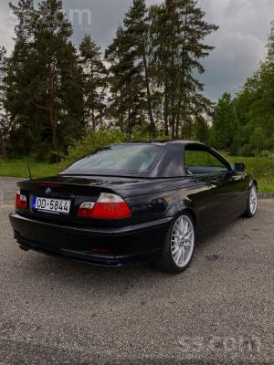 Melns BMW 323 2000 Rīga, ar dzinēja tilpumu 2.50 L un nobraukumu 419 tūkst. km par 4690 €, foto 4 vietnē AUTOMOTO.COM.LV