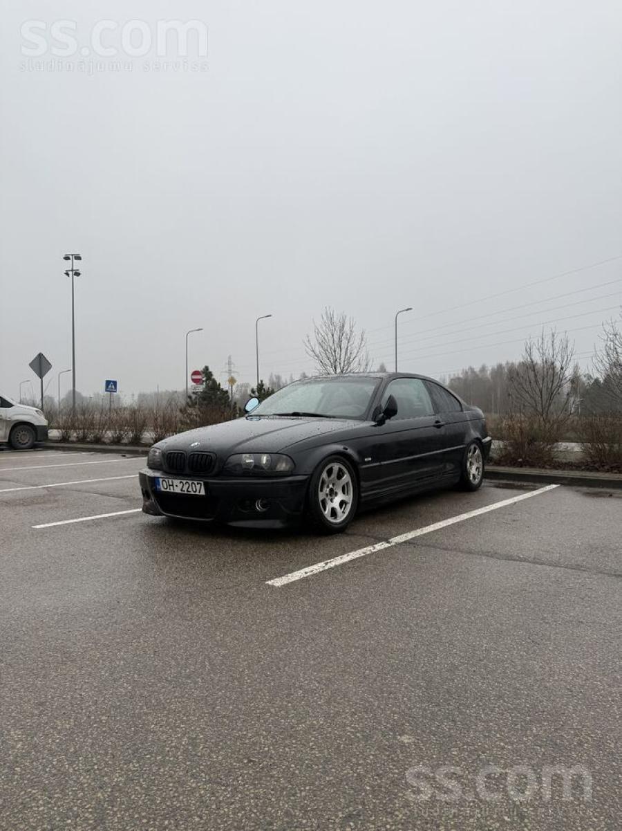 Melns BMW 323 2000 Ogre, ar dzinēja tilpumu 2.50 L un nobraukumu 250 tūkst. km par 3950 €, foto 3 vietnē AUTOMOTO.COM.LV