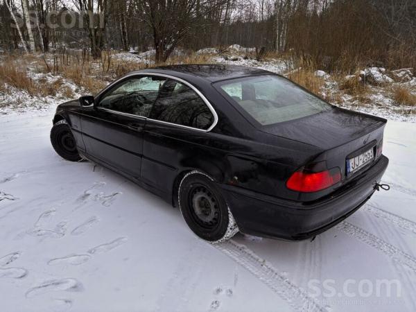 Черный БМВ 323 2000 в Резекне, объемом двигателя 2.20 л и пробегом 320 тыс. км за 1450 €, фото 3 на AUTOMOTO.COM.LV