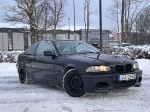 Black BMW 323 2000 in Tukums, with an engine capacity of 2.50 L and mileage of 254 thousand km for 1850 €, photo  on AUTOMOTO.COM.LV