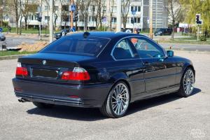 Black BMW 323 2000 in Vilnius, with an engine capacity of 2.50 L and mileage of 240 thousand km for 3900 €, photo 5 on AUTOMOTO.COM.LV
