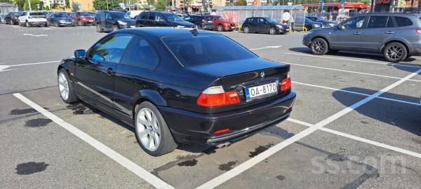 Melns BMW 323 2001 Rīga, ar dzinēja tilpumu 2.30 L un nobraukumu 256 tūkst. km par 4800 €, foto 3 vietnē AUTOMOTO.COM.LV