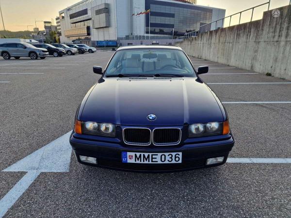Blue BMW 323 1996 in Vilnius, with an engine capacity of 2.49 L and mileage of 219 thousand km for 14995 €, photo 11 on AUTOMOTO.COM.LV