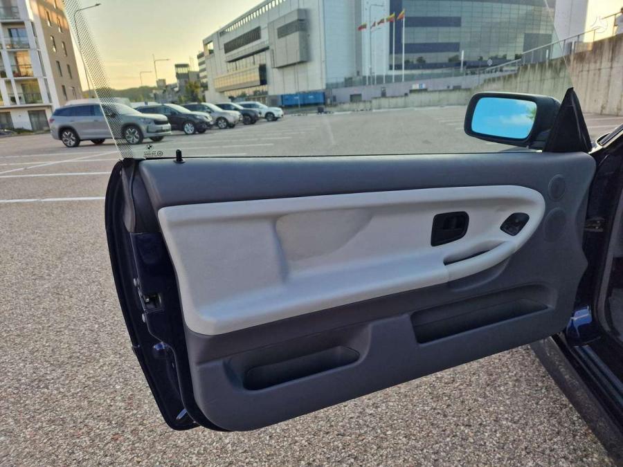 Zils BMW 323 1996 Viļņa, ar dzinēja tilpumu 2.49 L un nobraukumu 219 tūkst. km par 14995 €, foto 16 vietnē AUTOMOTO.COM.LV