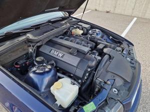 Zils BMW 323 1996 Viļņa, ar dzinēja tilpumu 2.49 L un nobraukumu 219 tūkst. km par 14995 €, foto 41 vietnē AUTOMOTO.COM.LV