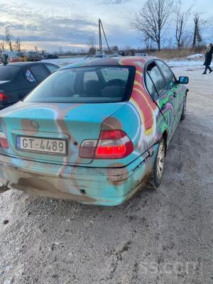 Blue BMW 323 1998 in Jelgava, with an engine capacity of 2.30 L and mileage of 277 thousand km for 1100 €, photo 4 on AUTOMOTO.COM.LV