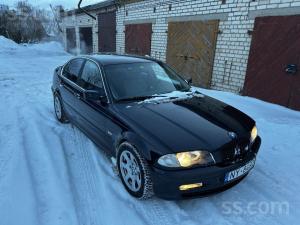 Zils BMW 323 1999 Kuldīga, ar dzinēja tilpumu 2.50 L un nobraukumu 303 tūkst. km par 4000 €, foto 3 vietnē AUTOMOTO.COM.LV