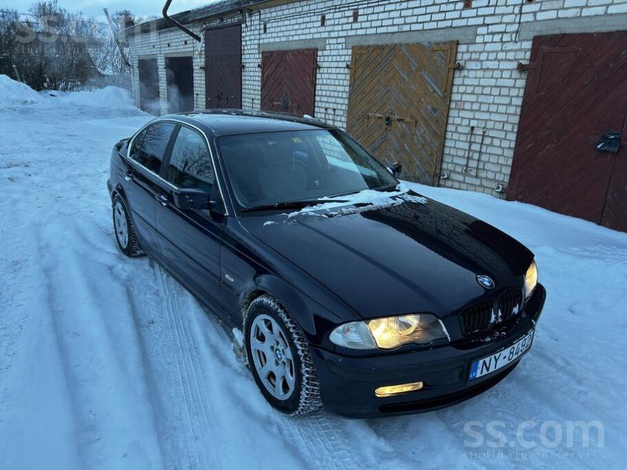 Zils BMW 323 1999 Kuldīga, ar dzinēja tilpumu 2.50 L un nobraukumu 303 tūkst. km par 4000 €, foto 3 vietnē AUTOMOTO.COM.LV