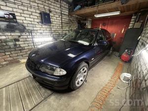 Zils BMW 323 1999 Kuldīga, ar dzinēja tilpumu 2.50 L un nobraukumu 303 tūkst. km par 4000 €, foto 8 vietnē AUTOMOTO.COM.LV