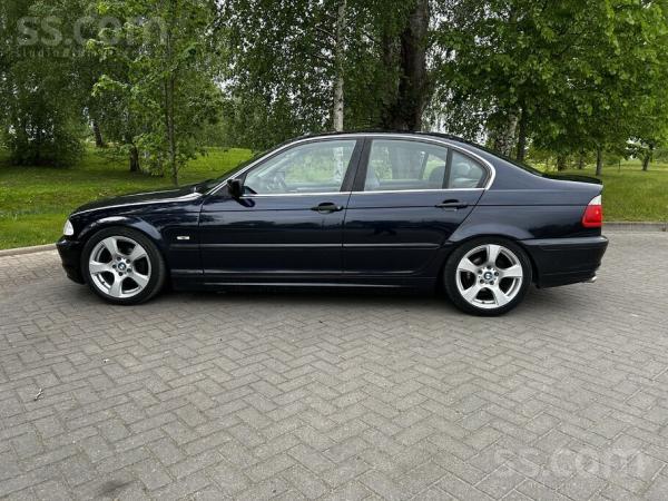 Blue BMW 323 1999 in Kuldiga, with an engine capacity of 2.50 L and mileage of 304 thousand km for 3480 €, photo 5 on AUTOMOTO.COM.LV