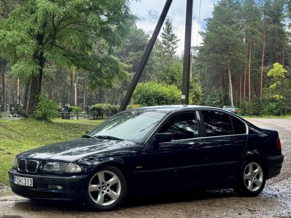 Синий БМВ 323 1999 в Радвилишкис, объемом двигателя 2.50 л и пробегом 140 тыс. км за 3300 €, фото 3 на AUTOMOTO.COM.LV