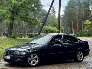 Zils BMW 323 1999 Radviliškis, ar dzinēja tilpumu 2.50 L un nobraukumu 140 tūkst. km par 3300 €, foto 4 vietnē AUTOMOTO.COM.LV