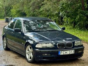 Zils BMW 323 1999 Radviliškis, ar dzinēja tilpumu 2.50 L un nobraukumu 140 tūkst. km par 3300 €, foto 5 vietnē AUTOMOTO.COM.LV