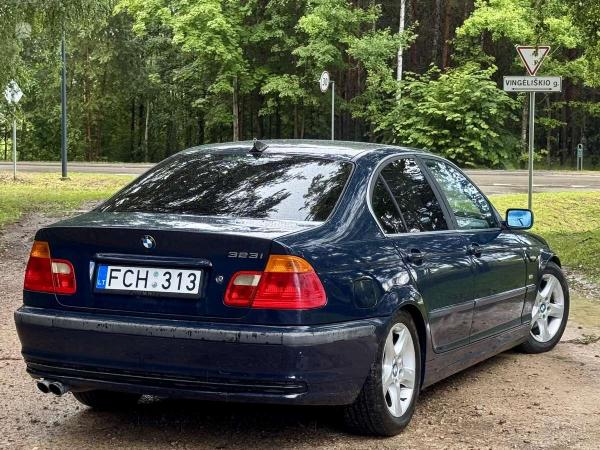 Синий БМВ 323 1999 в Радвилишкис, объемом двигателя 2.50 л и пробегом 140 тыс. км за 3300 €, фото 7 на AUTOMOTO.COM.LV