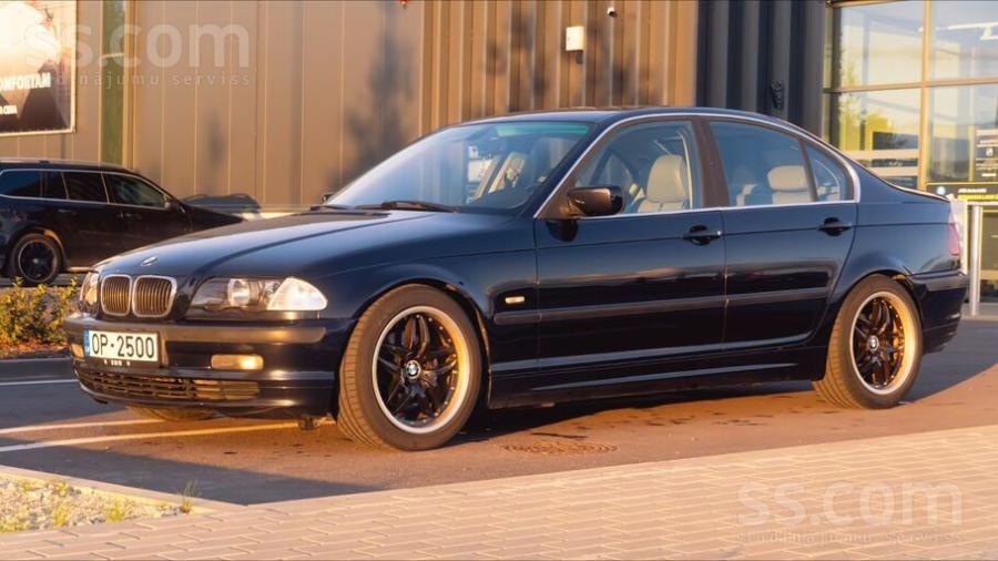 Zils BMW 323 1999 Rīga, ar dzinēja tilpumu 2.50 L un nobraukumu 378 tūkst. km par 4500 €, foto 1 vietnē AUTOMOTO.COM.LV