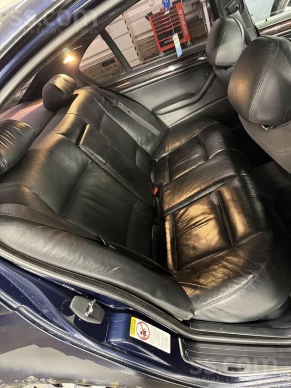 Blue BMW 323 2000 in Riga, with an engine capacity of 2.50 L and mileage of 308 thousand km for 2400 €, photo 8 on AUTOMOTO.COM.LV