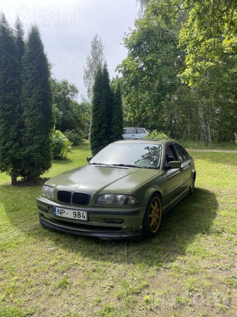 Zaļš BMW 323 1998 Jelgava, ar dzinēja tilpumu 2.50 L un nobraukumu 260 tūkst. km par 1900 €, foto 2 vietnē AUTOMOTO.COM.LV